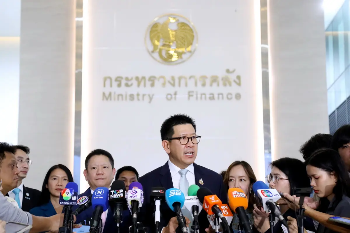 ‘เอกนิติ’ แจง “Quick-Big-Win” แพ็กเกจกระตุ้นเศรษฐกิจ 4 เดือน ชง ครม.ไฟเขียว “คนละครึ่งพลัส” ต.ค. ...